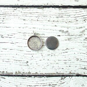 Medium Circle Embroidery Pendant Frame Kit, Embroidery Pendant and Tag ...