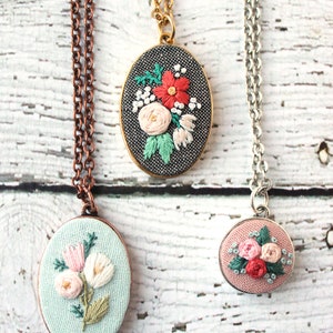 Medium Circle Embroidery Pendant Frame Kit, Embroidery Pendant and Tag ...