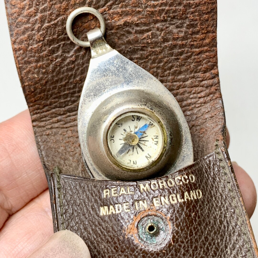 Pathfinder Compass With Loupe Glass Magnifier Leather Case Etsy
