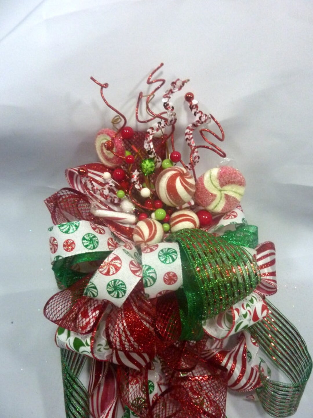 Ribbon Tree Topper, Red and Green Bow Tree Topper With Candy Accents - Etsy