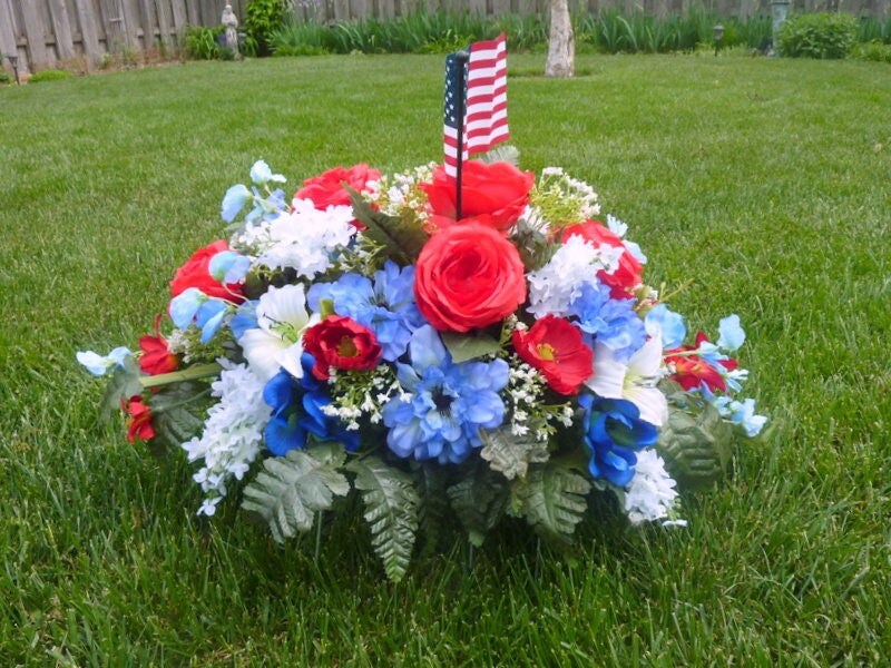 Military Funeral Flag Flowers