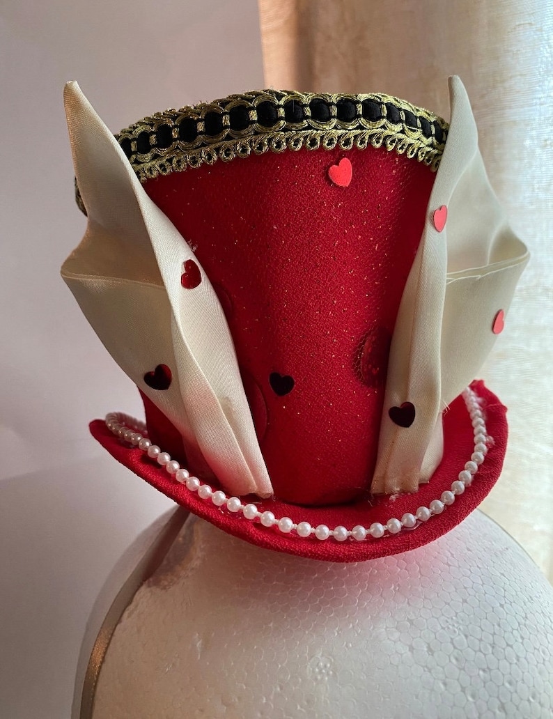 Red Queen Rabbit's Costume - Etsy