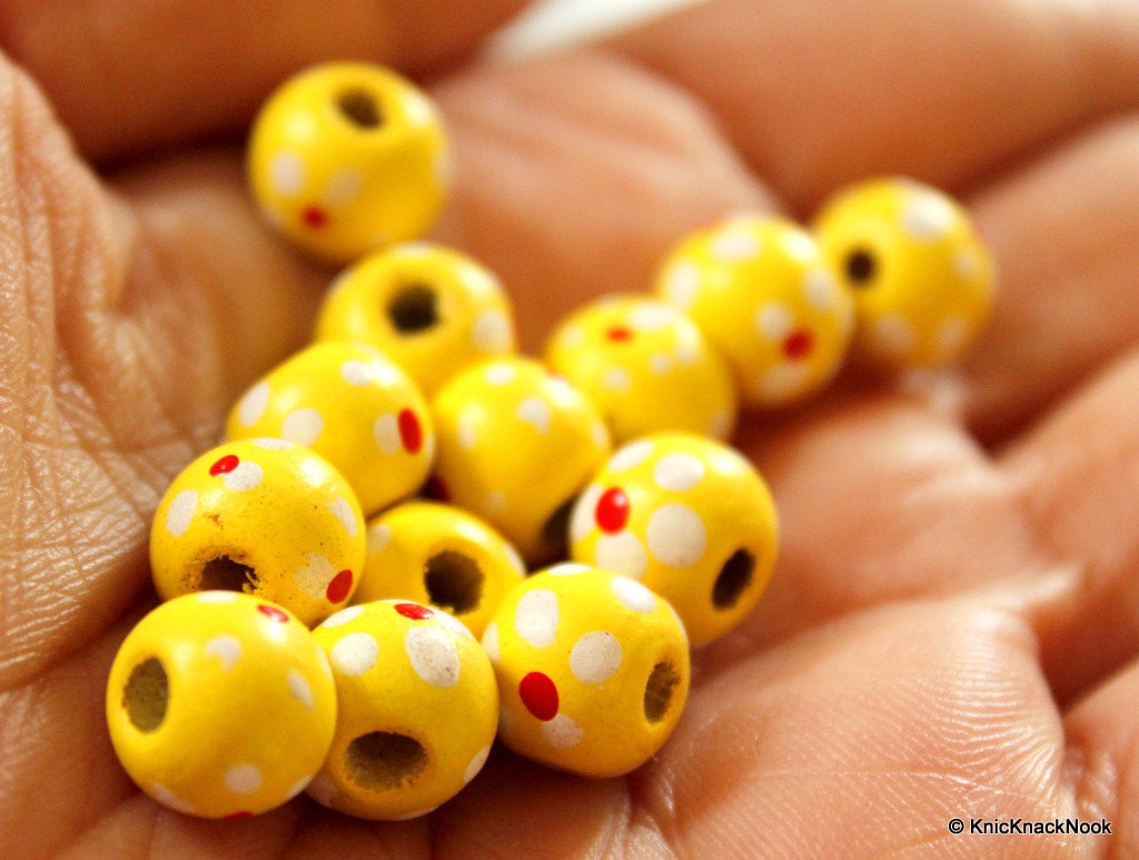 20 X Yellow Wood Beads With Handpainted Flowers 10mmx9mm | Etsy