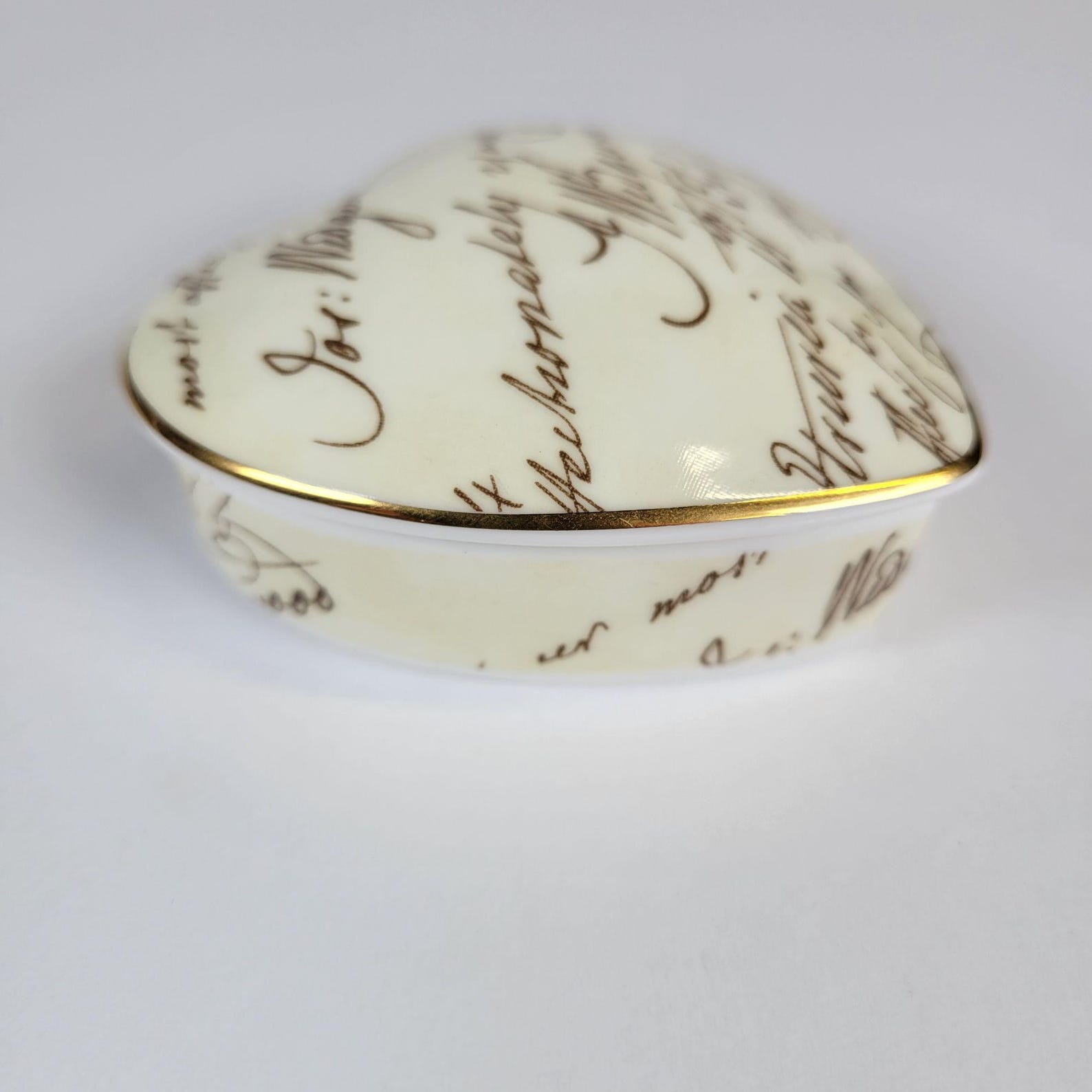 Vtg Wedgwood Heart-shaped Trinket Box Script BICENTENARY Josiah ...