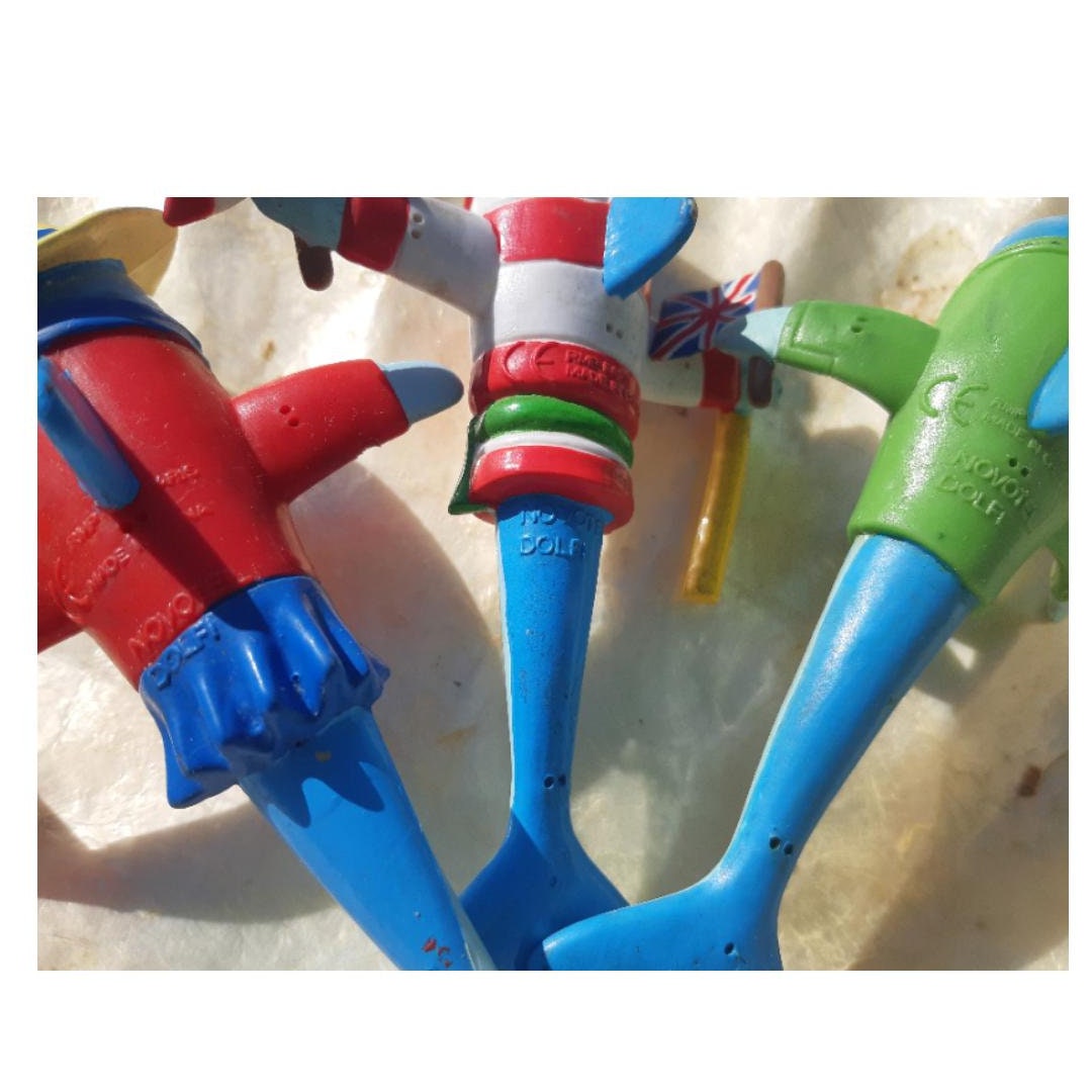 3 Dolphin Pvc Figurines - Dolfi Novotel Paris - France, Italy, United ...