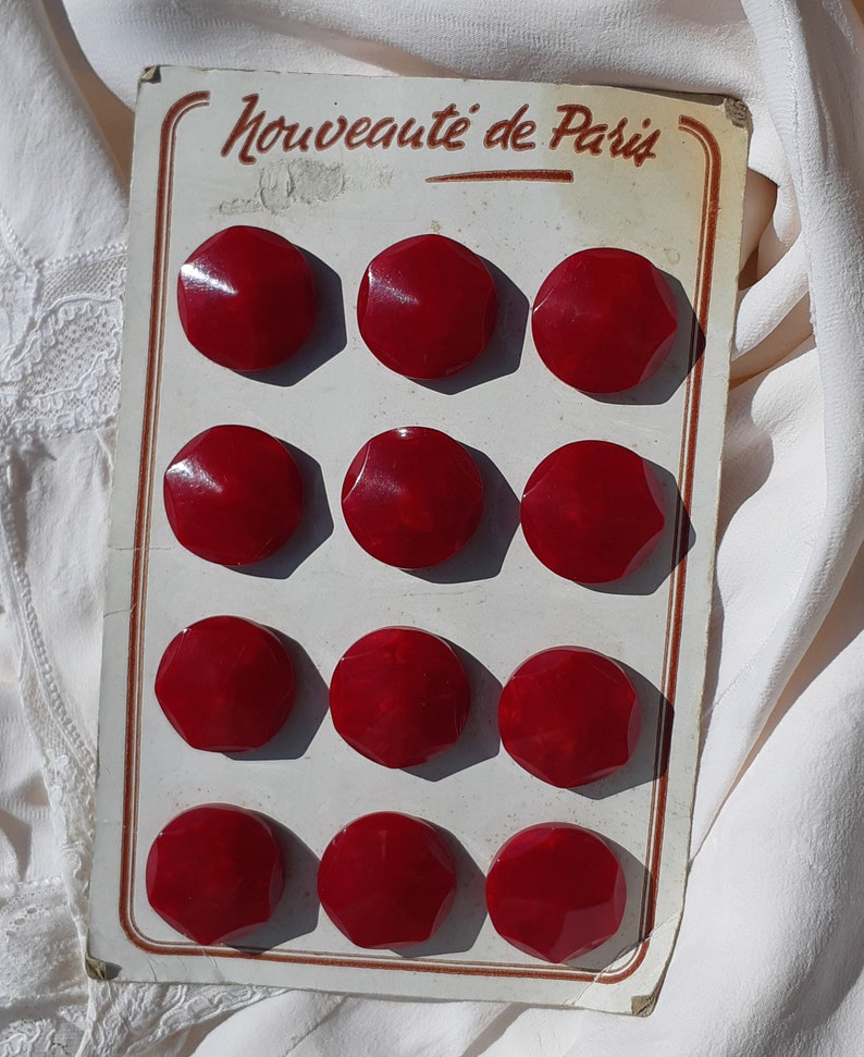 12 Cherry Red Buttons Large Art Deco Buttons Nouveaute De Paris ...