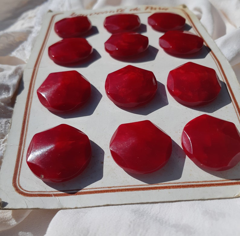 12 Cherry Red Buttons Large Art Deco Buttons Nouveaute De Paris ...