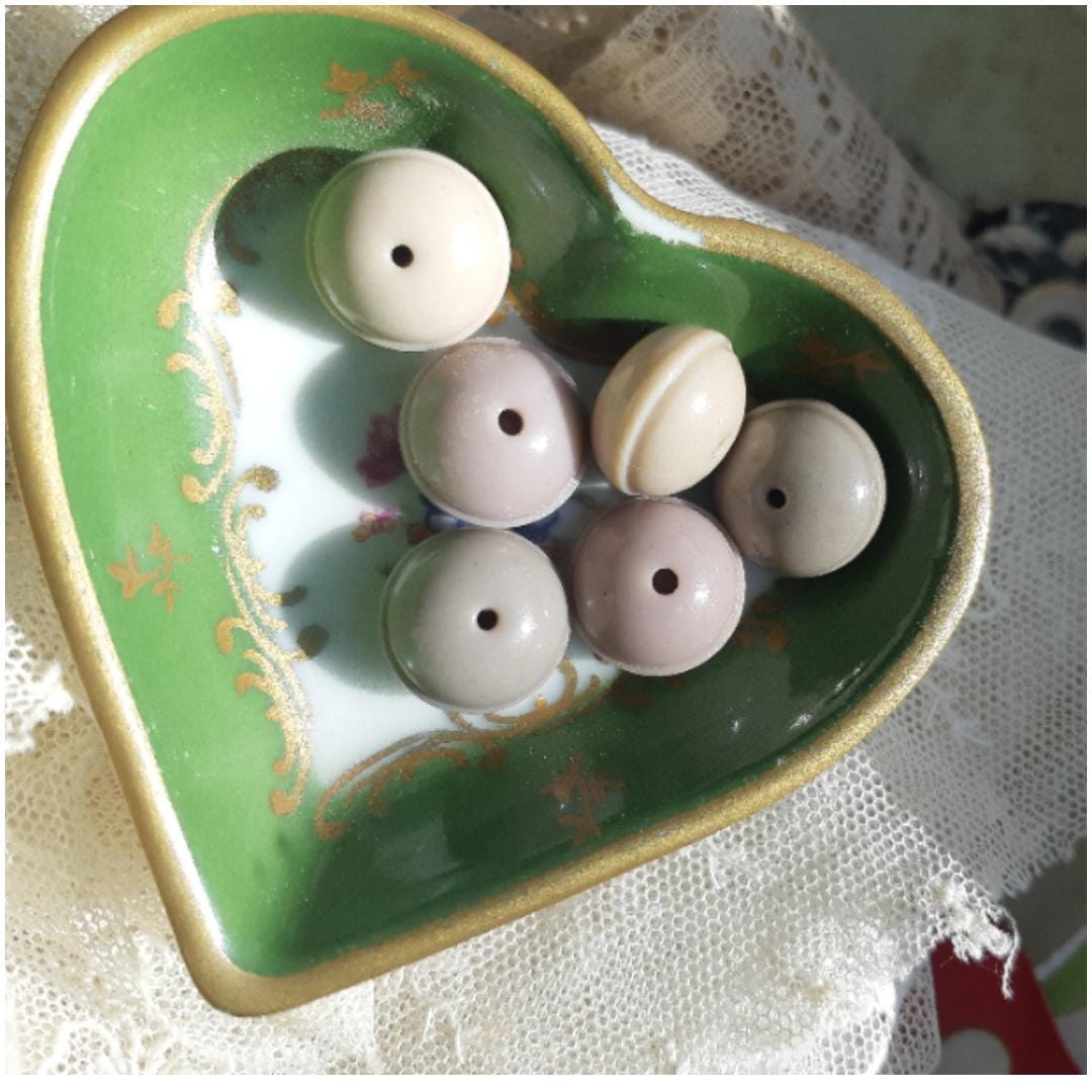 19th Century One Hole Porcelain Buttons #sophieladydeparis - Etsy