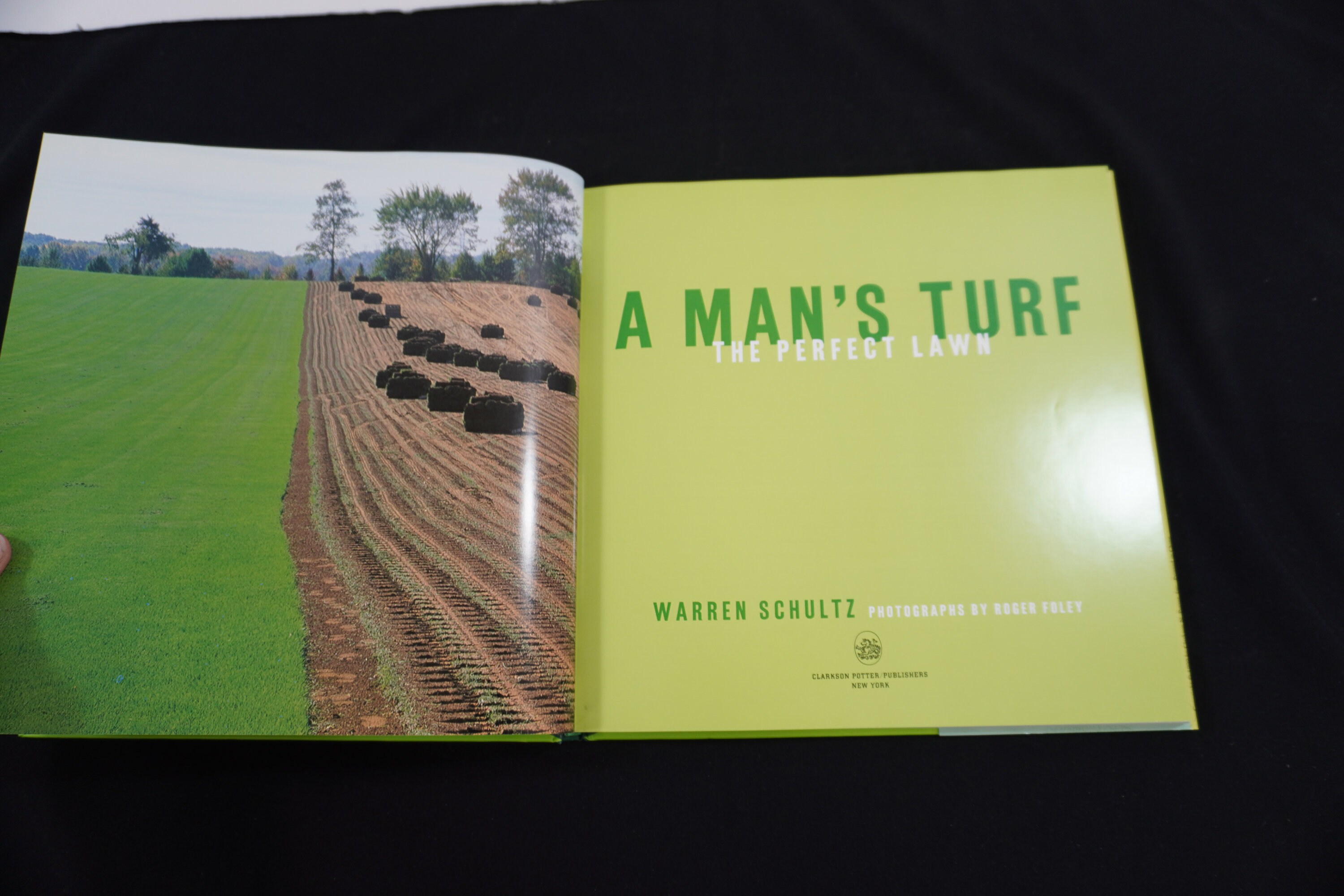 A Man's Turf, the Perfect Lawn Book, by Warren Schultz, Photos Roger ...