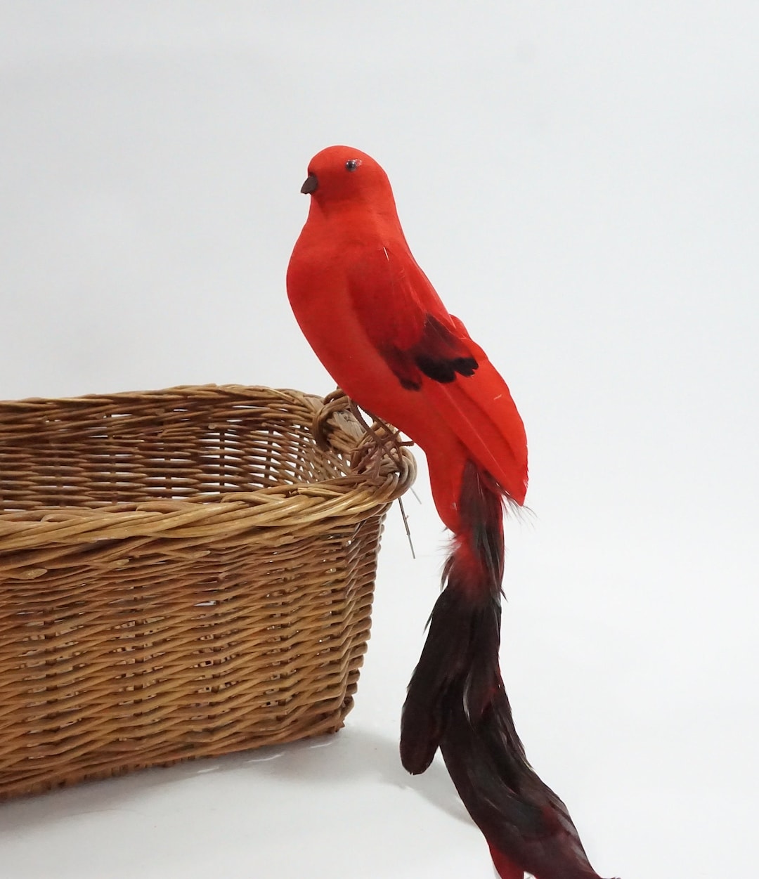 Artificial Bird, Feathered Bird, Long Tailed Bird, Red Bird, Wreath ...