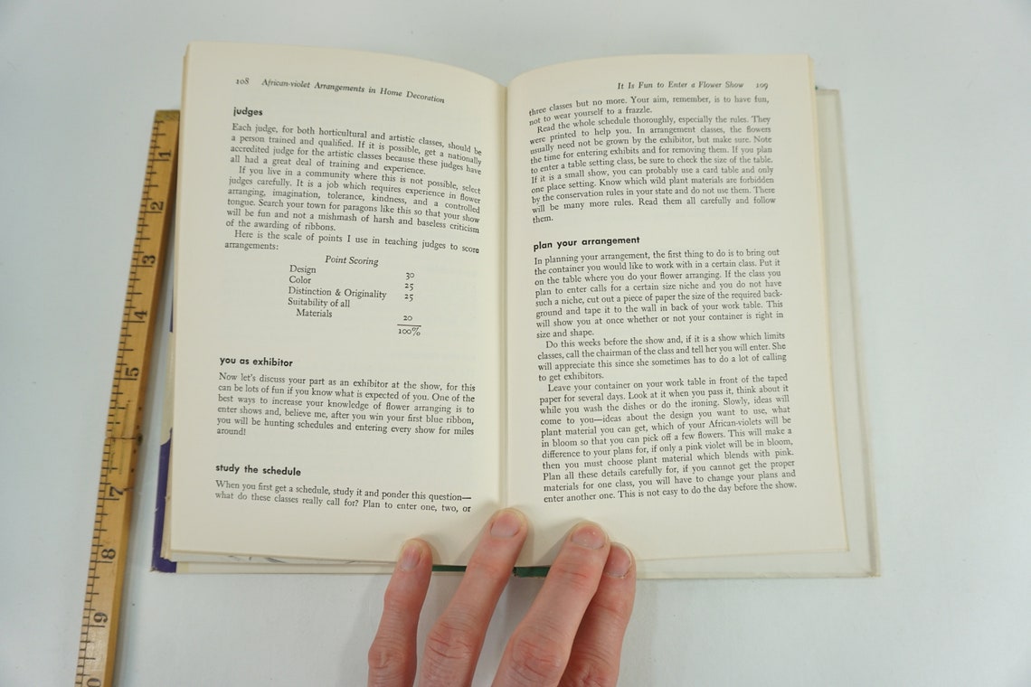 Arranging African Violets by Emily Stuebing, 1956 Book on House Plants ...