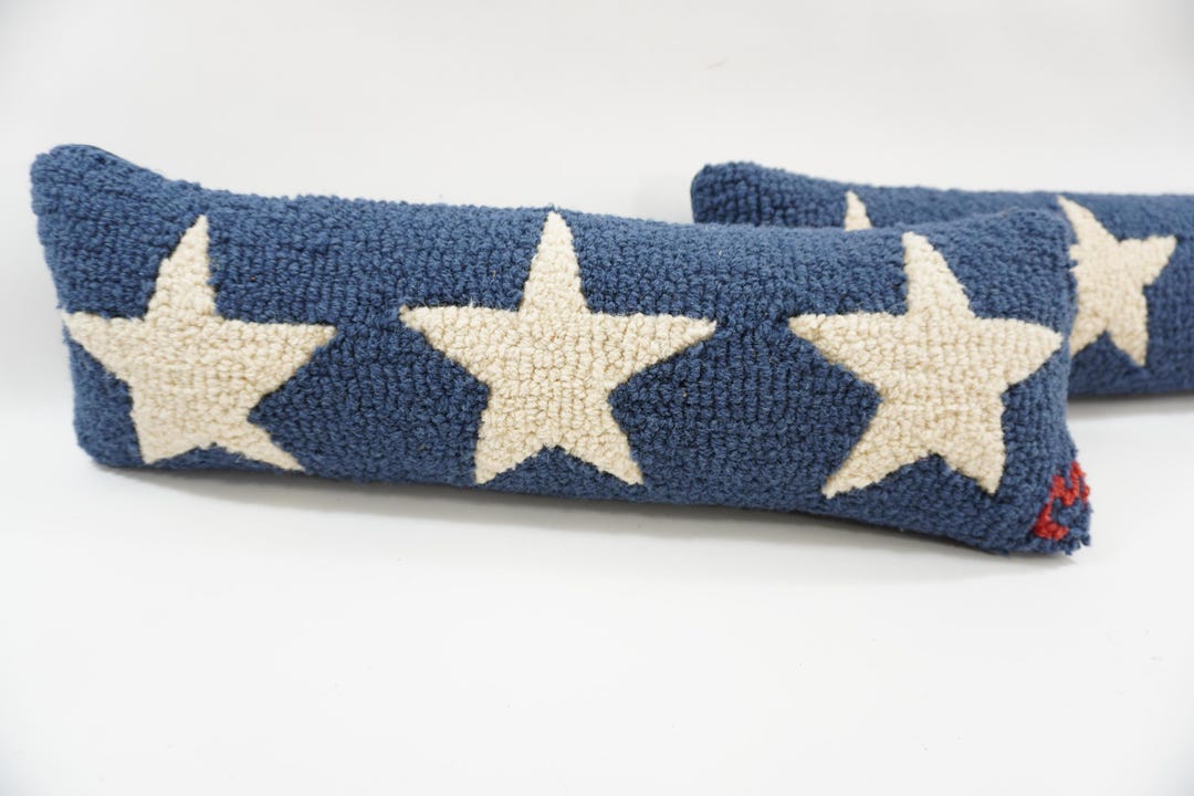 Christmas Pillows, 2 Wool Hook Pillows, Chandler 4 Corners, Holiday ...