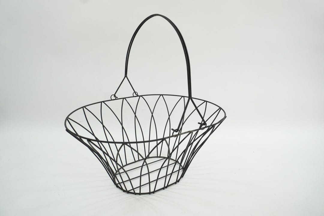 Wire Basket, Black Metal Wire Flower Basket, Vintage Wire Basket ...