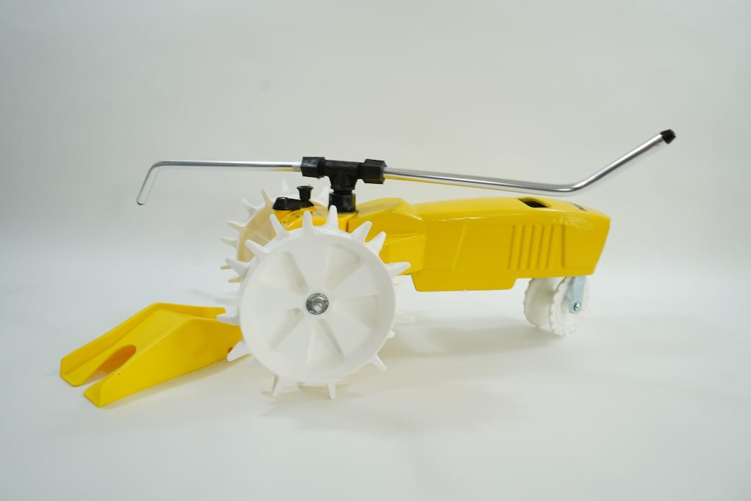 Nelson Traveling Sprinkler Tractor Sprinkler, Yellow Cast Metal ...
