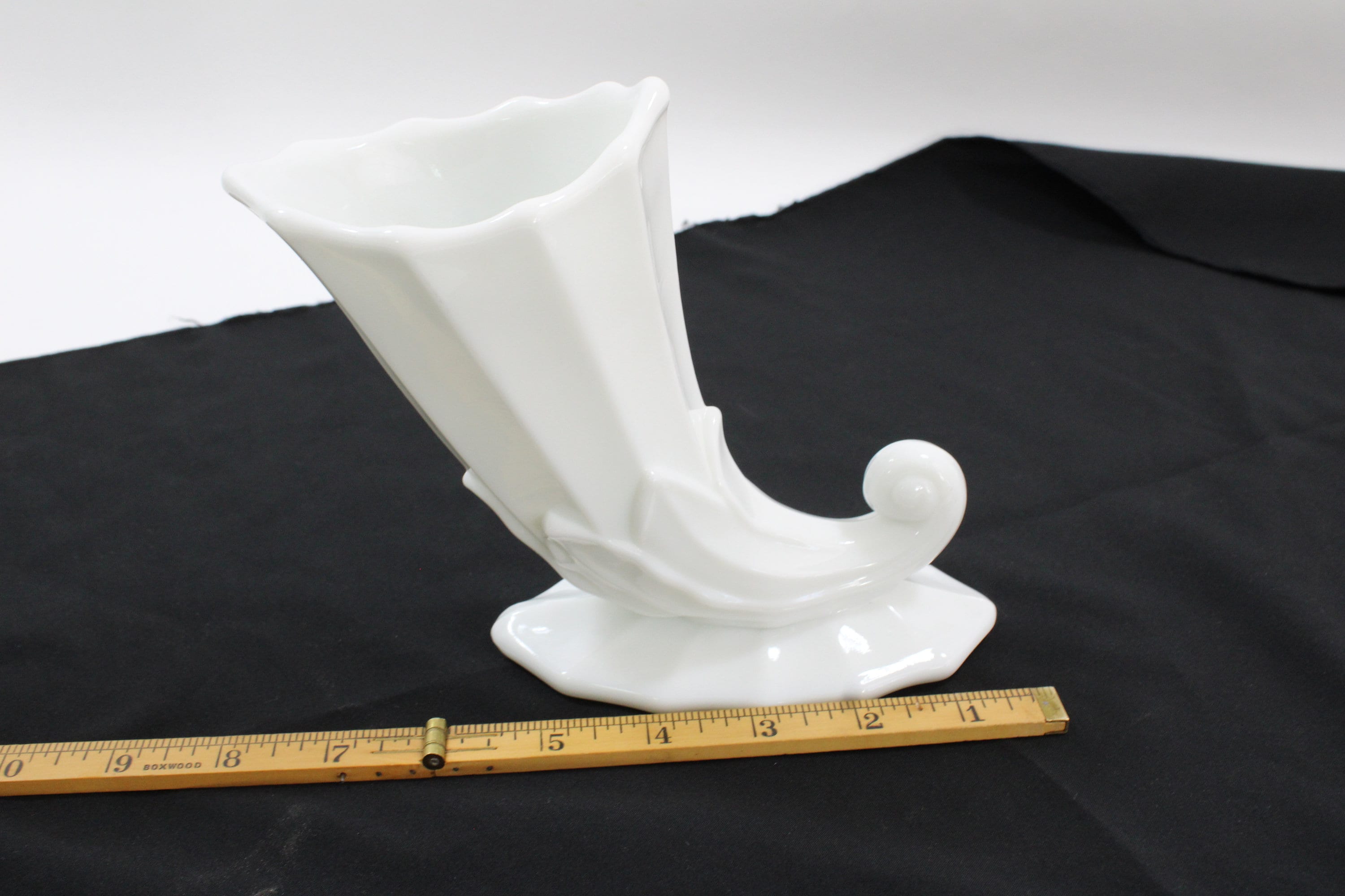 Milk Glass Vase, White Milk Glass Vase, Cornucopia Shaped, Goat's Horn ...