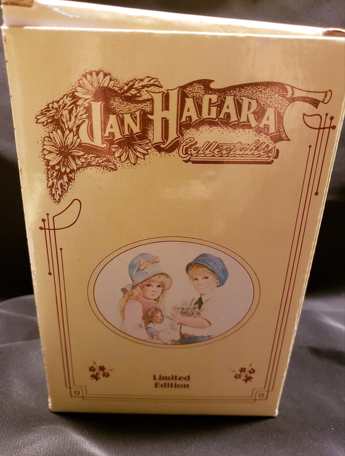 Vintage Signed Jan Hagara Limited Edition Sharice and Parry - Etsy