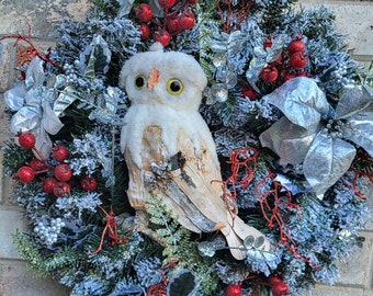 Snow Owl Deco Mesh Holiday Wreath. Owl Lovers. Barn Owl. Winter Wreath ...