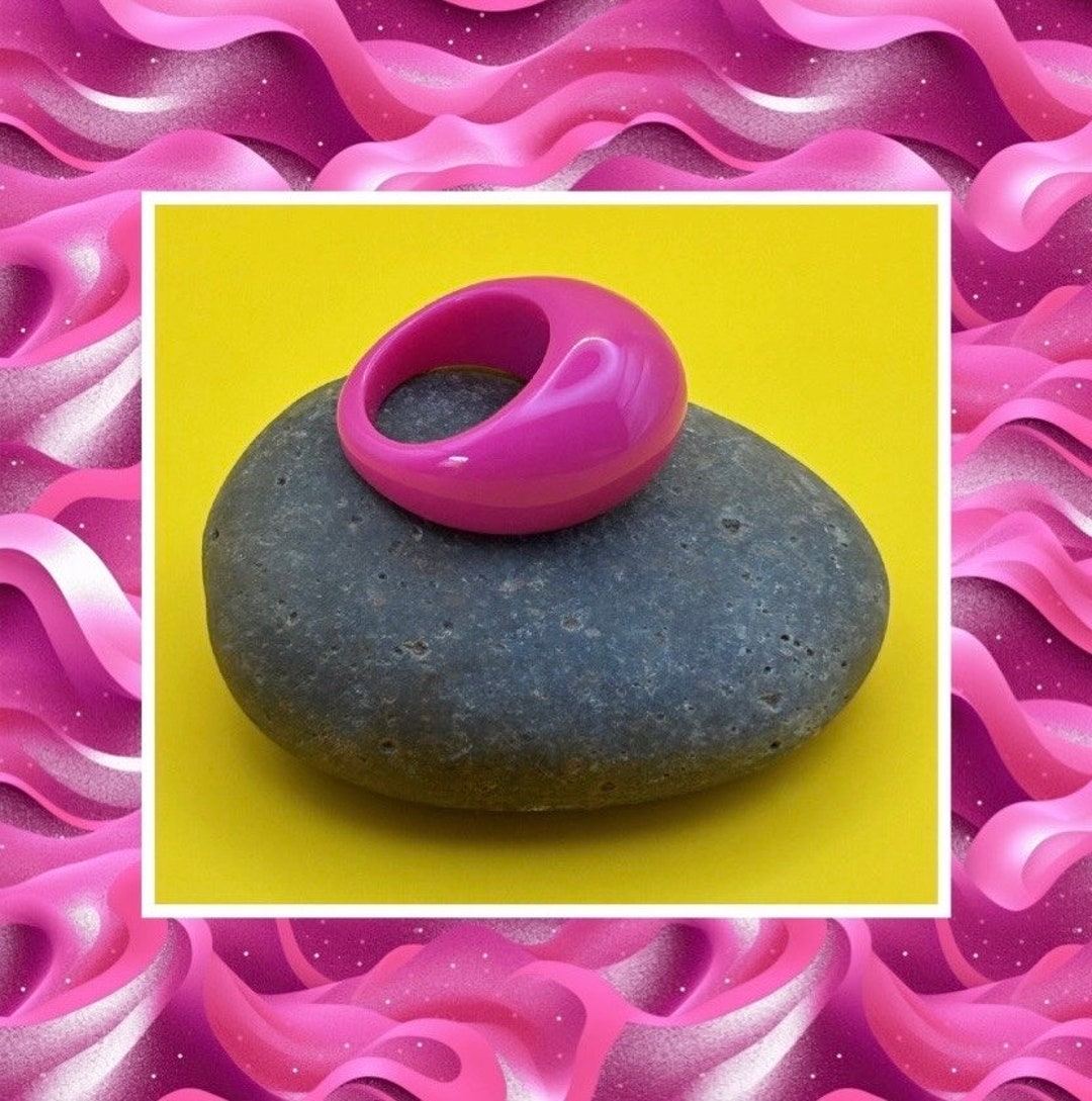 Pink Bubble Ring,size 6 1/2 Acrylic Ring,mod Pink Ring,pink Acrylic ...