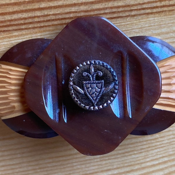 Button Brooch - Etsy