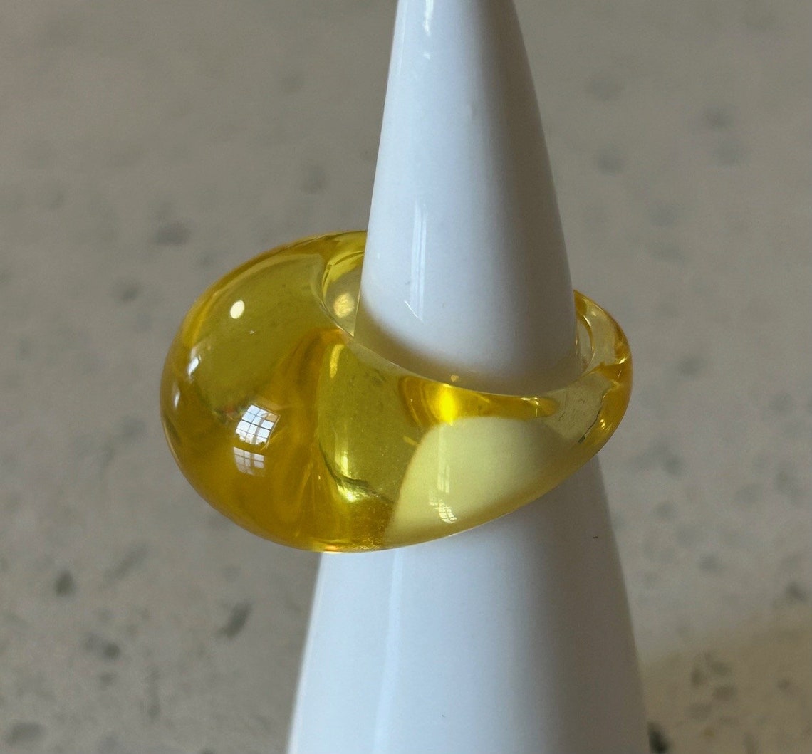 Clear Yellow Ring,clear Acrylic Ring,80's Acrylic Ring,birthday Gift ...