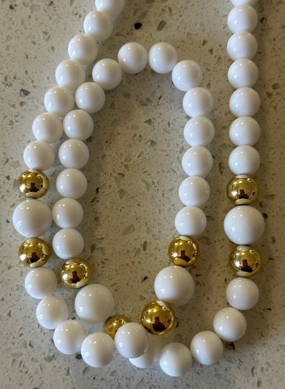 30" Lucite Beads,White Lucite Necklace,Birthday Gift,… - Gem