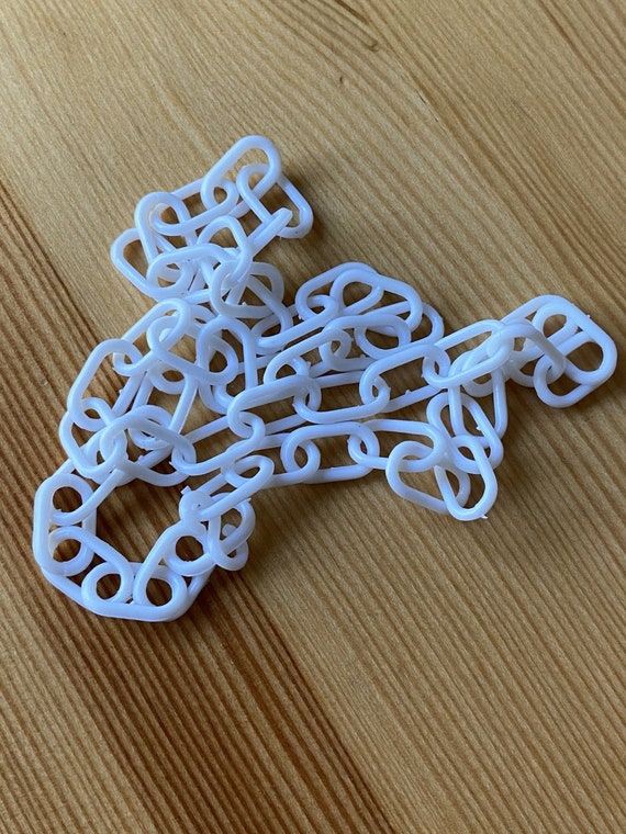1980s plastic chain necklace - Gem