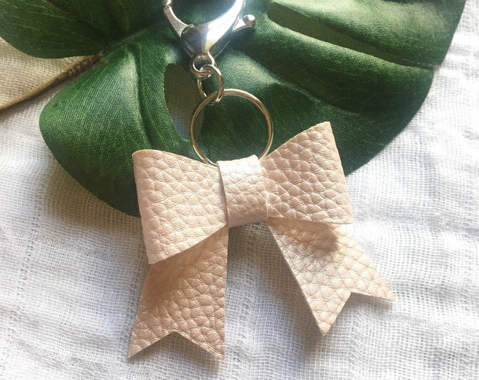 Bow Keychain, Faux Leather Bow Keychain, Gifts for Her - Etsy