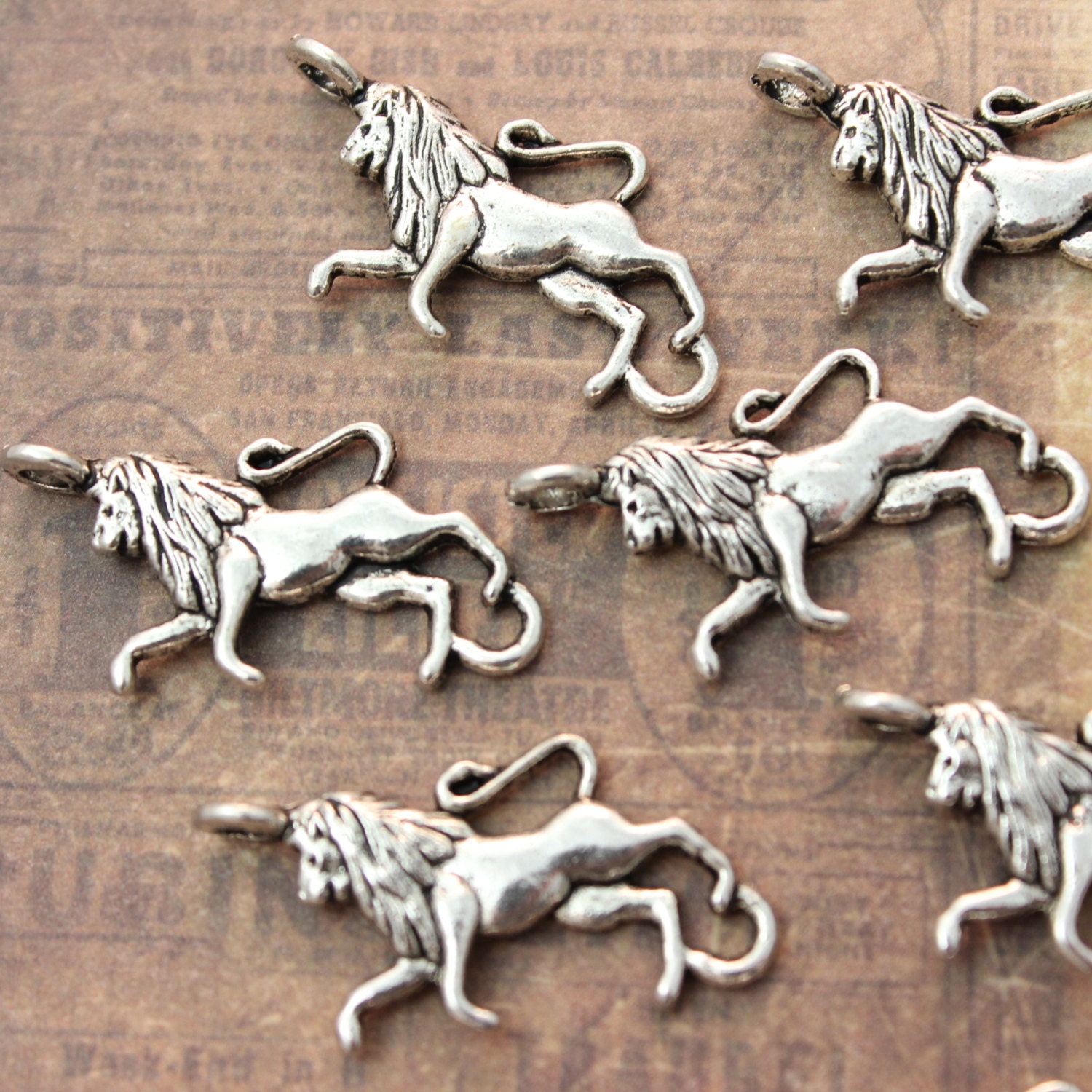 Lion Charms Lion Pendants Antiqued Silver Tone 12 X 22mm - Etsy