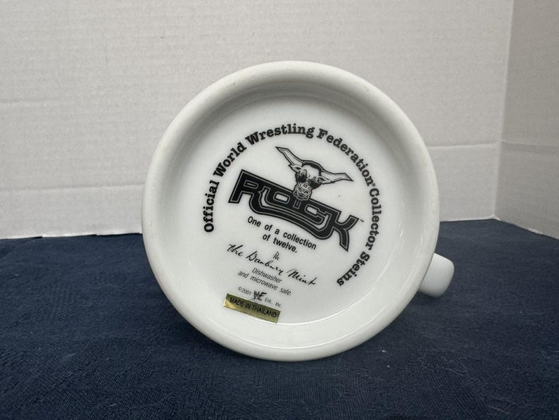 THE Rock Dwayne Johnson WWF Wrestling Collector Mug Great Condition ...