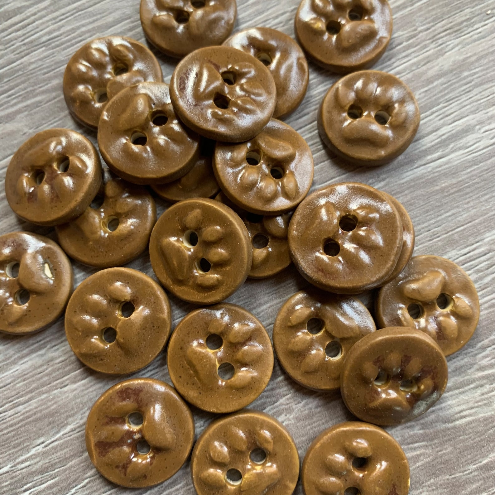 Handcrafted Stoneware Paw Print Buttons – Set of 6, Animal Accent - Etsy
