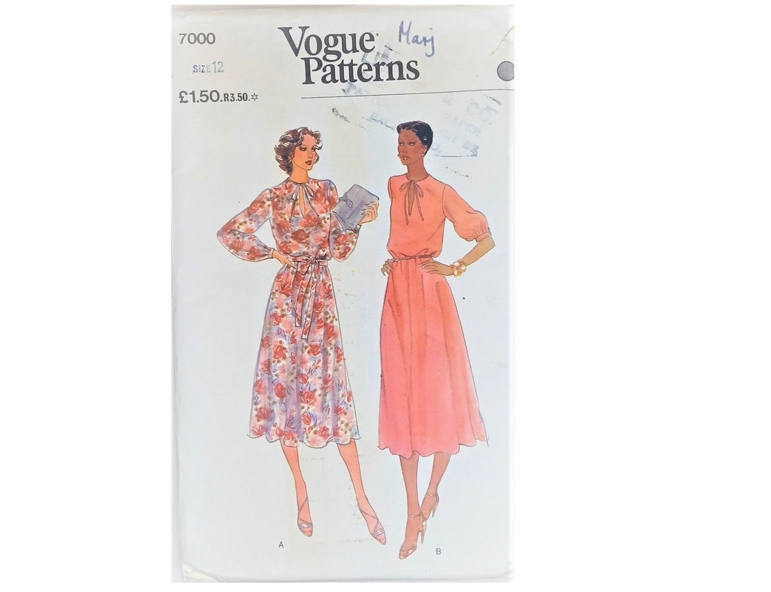 Vintage Vogue 7000 Key Hole Bow Tie Neck Loose Pullover Elasticated ...