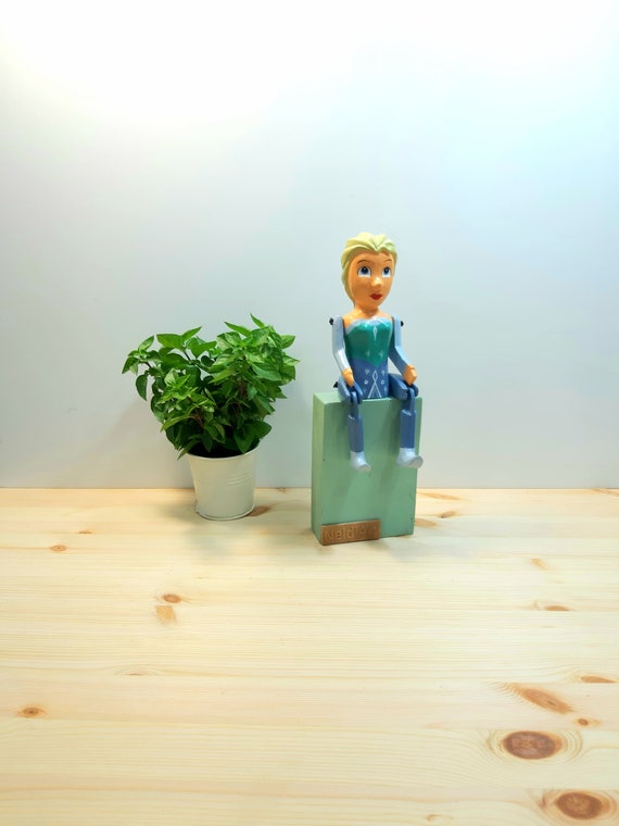 Wooden Elsa Frozen Toy Hand Painted Elsa Frozen Puppet | Etsy