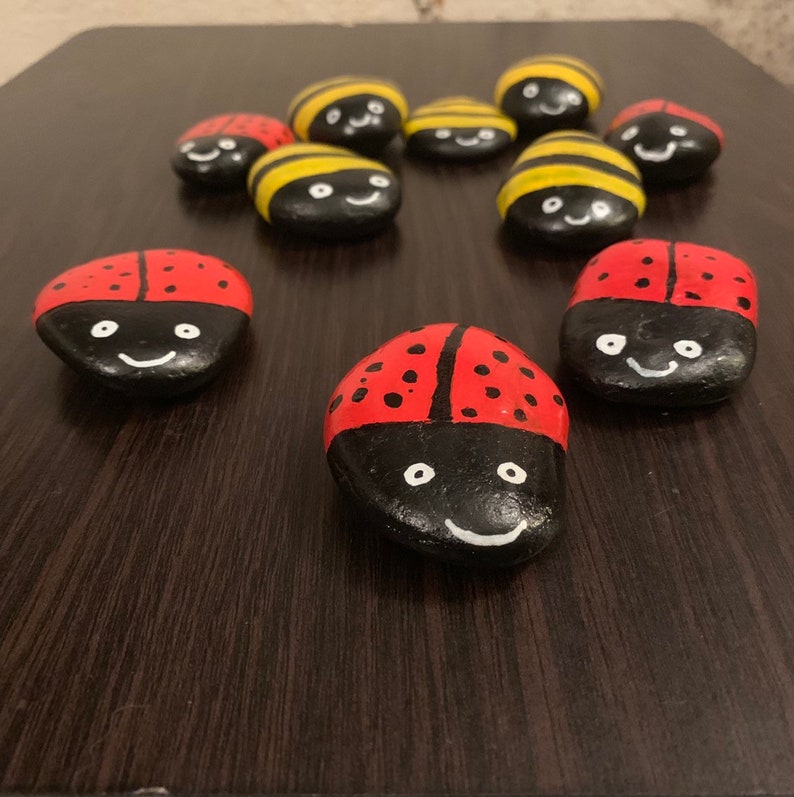 Lady Bug and Bee Tic Tac Toe Stones or Garden Stones - Etsy
