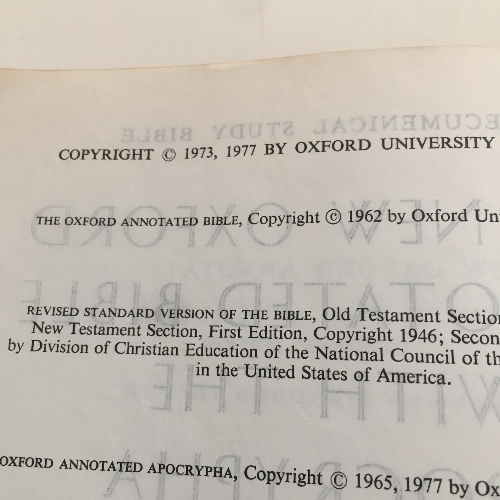 The New Oxford Annotated Bible With the Apocrypha Revised - Etsy