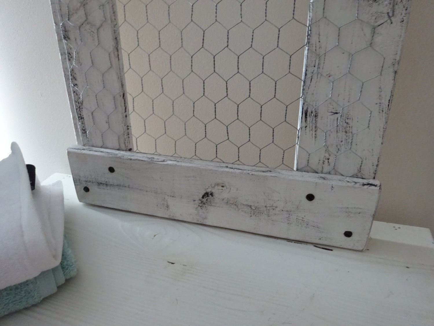 Chicken Wire Shutter / Wall Hanging / Farmhouse / Home Decor - Etsy