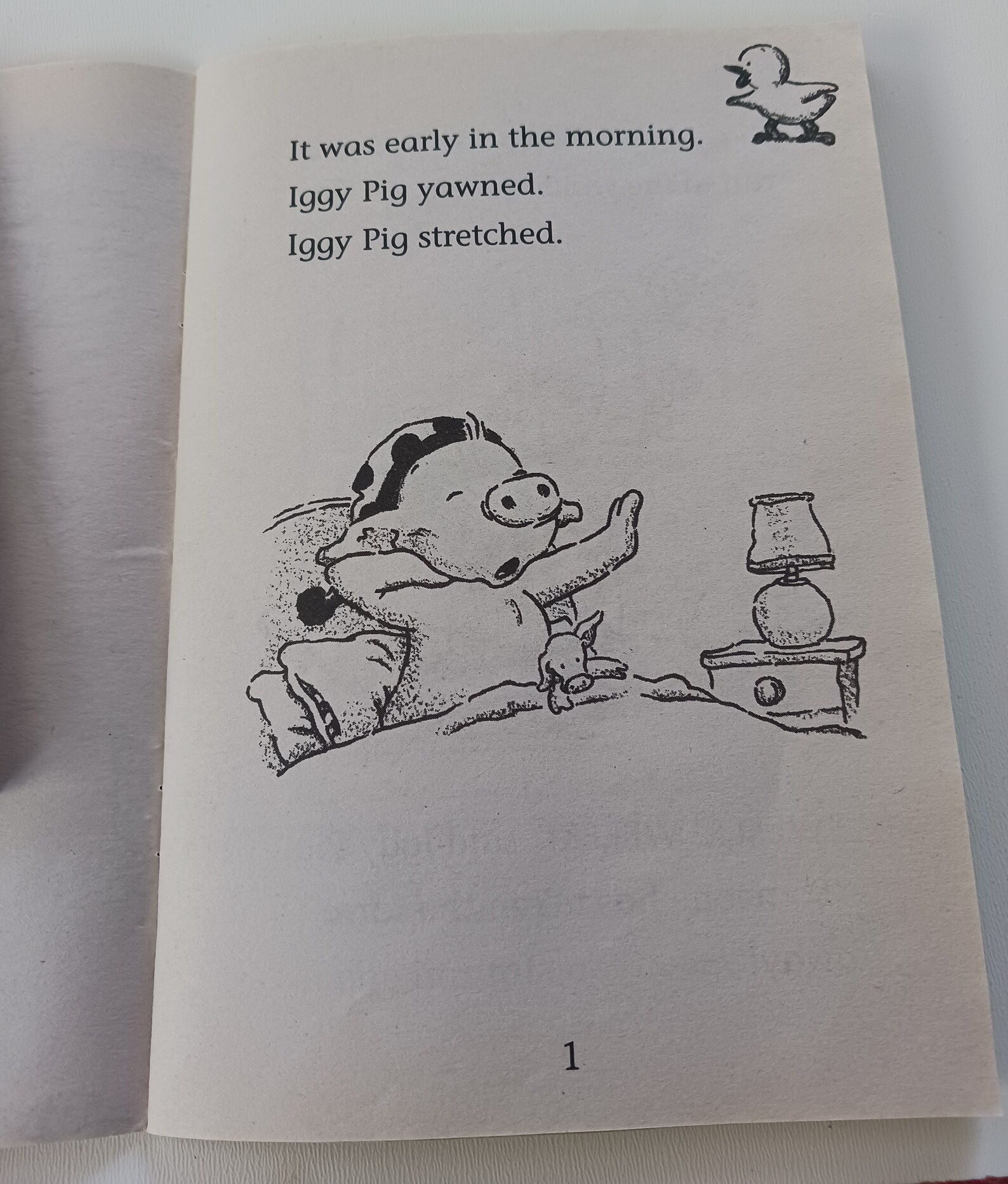 Paperback Book-iggy Pig's Snowball Fight!-vivian French-david Melling ...