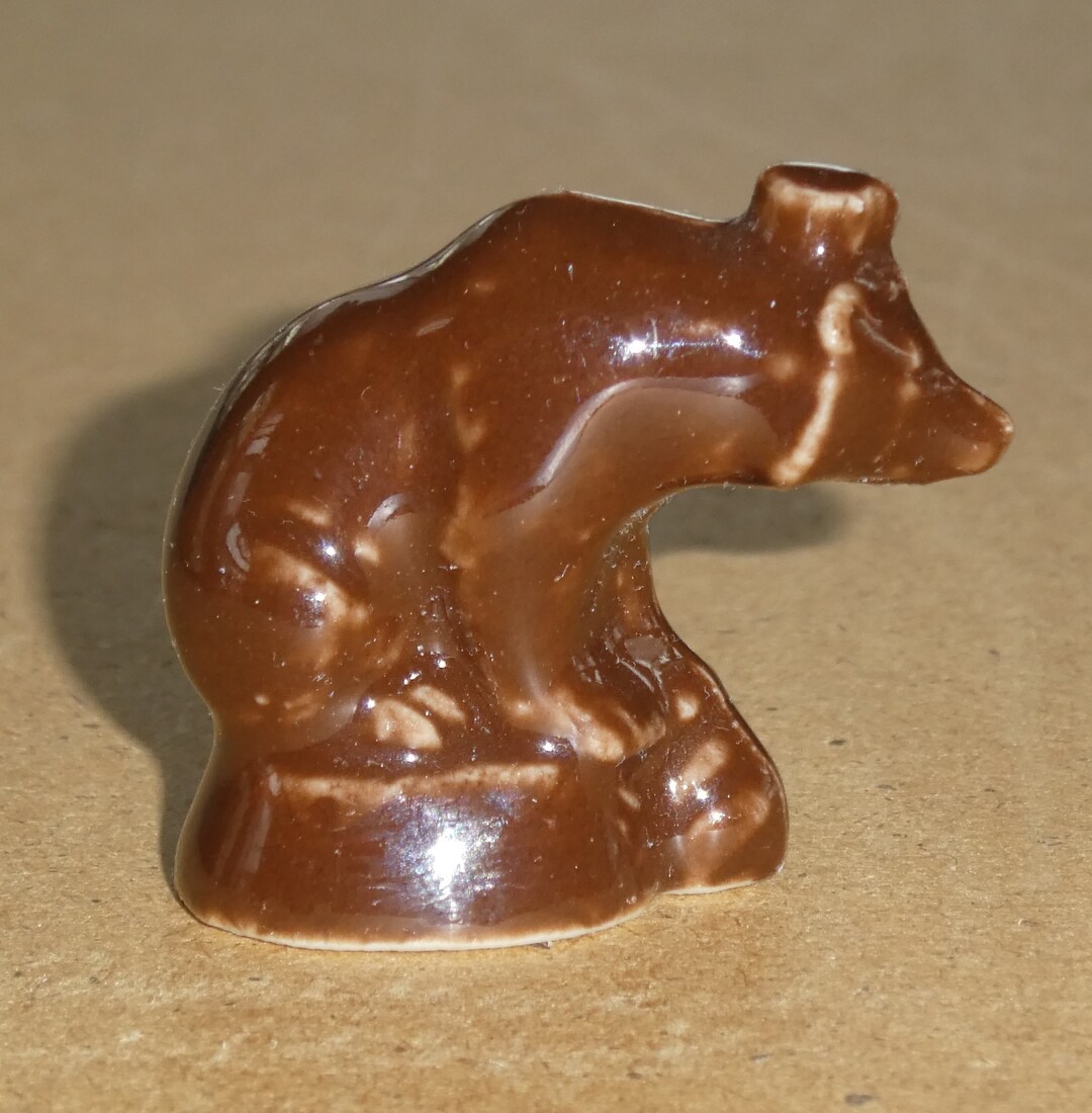 Wade-figurine-circus Bear- Collectible- Children's Birthday Party- - Etsy