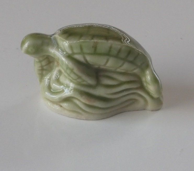 Wade Figurine-green Sea Turtle North American Endangered Series ...
