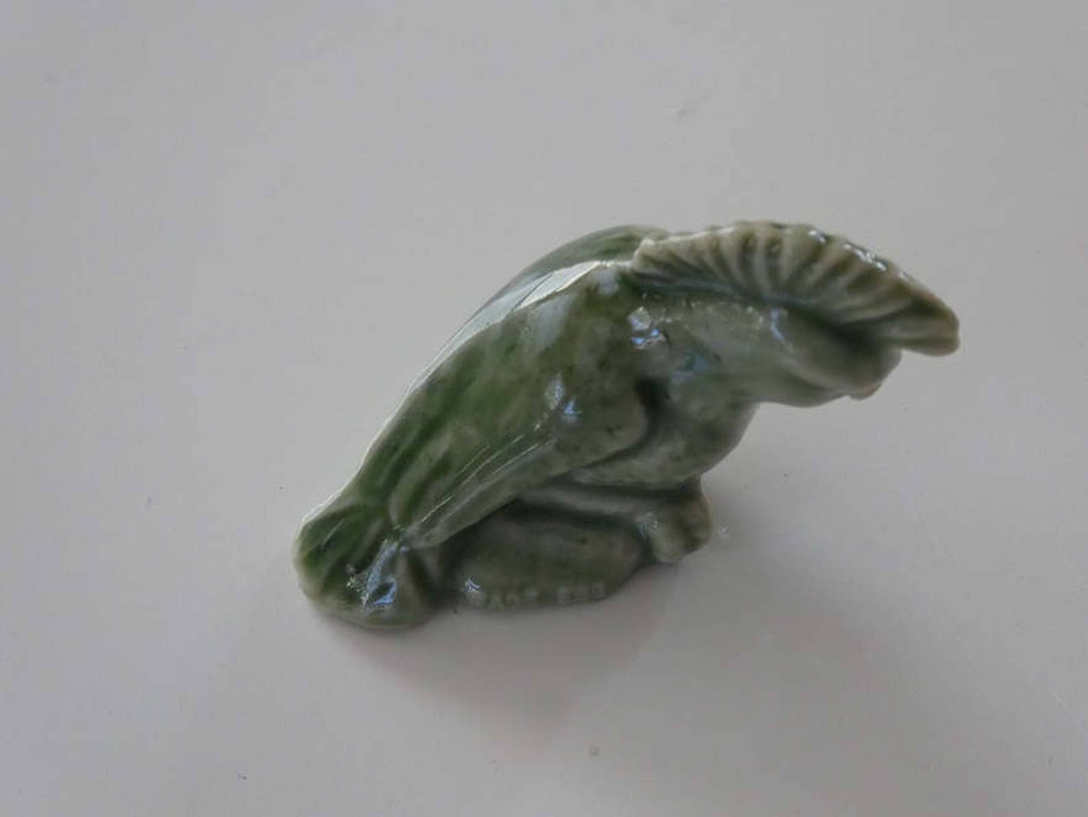 Cockatiel-wade-green Parrot-ceramic Figurine- Bird Lover Gift - Etsy