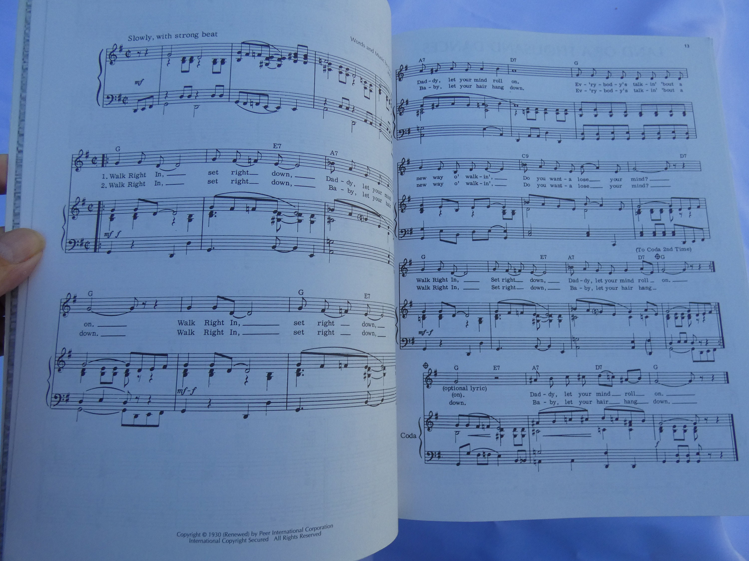 Piano-vocal-guitar- Music Book-forrest Gump the Sound Track- 32 Songs ...