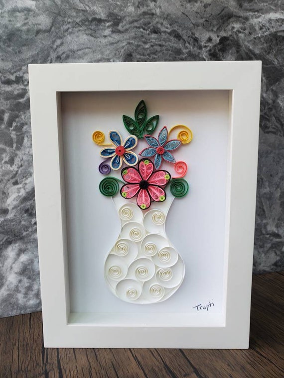 Paper Quilling Flower Frames