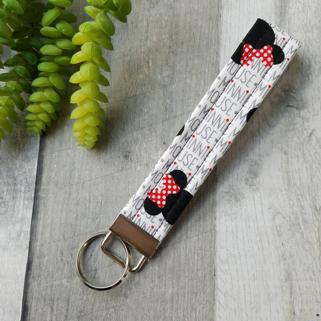 Minnie Mouse Key Fob Disney Keychain - Etsy