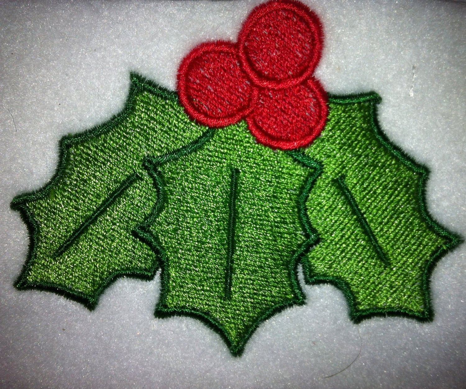 Mistletoe Embroidery Design | Etsy