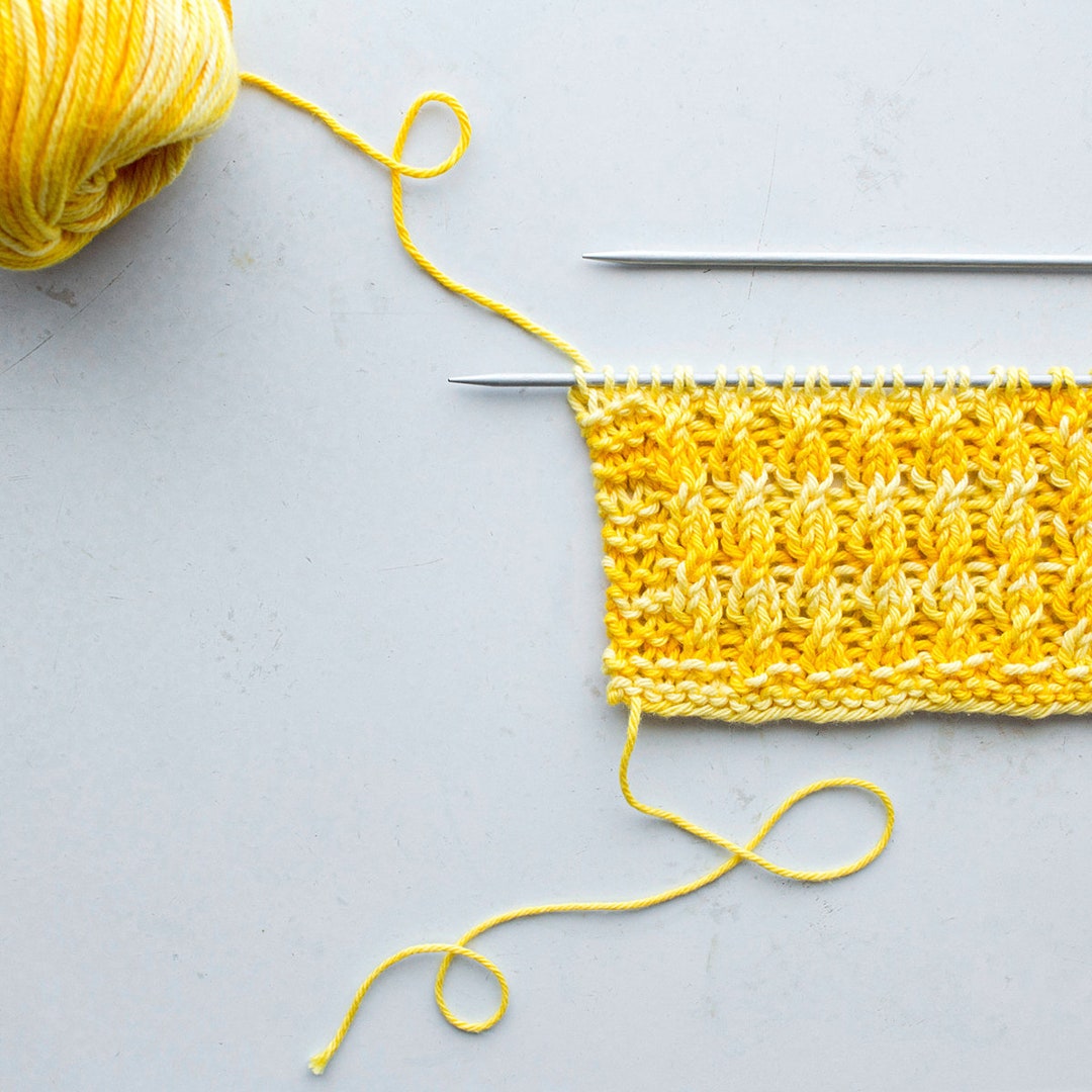 Faux Cable Dishcloth Knitting Pattern + Video Tutorial - Country ...
