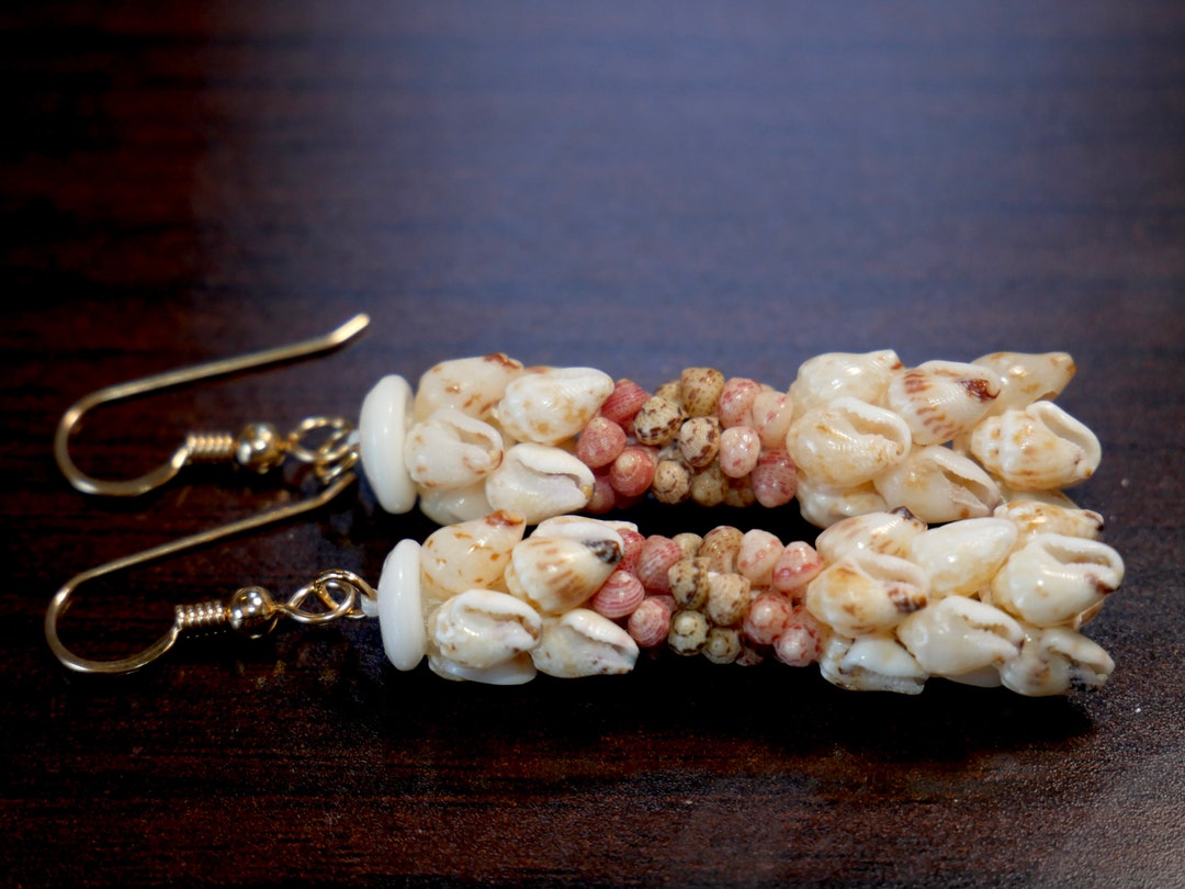 1 3/4 Four Strands Momi, Natural Color, Soft Pink and Green Kahelelani ...