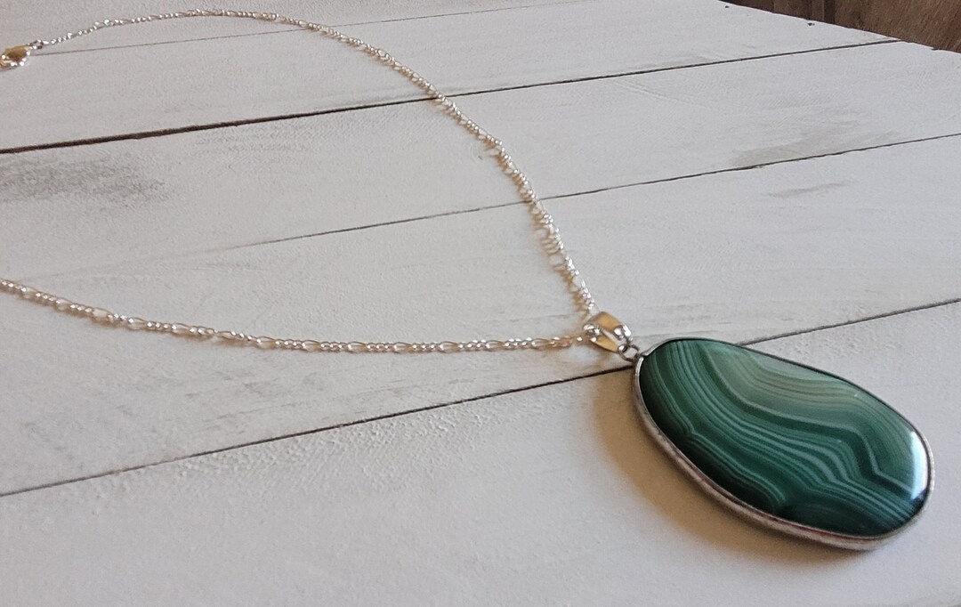 Green Agate Stone Pendant Necklace - Etsy