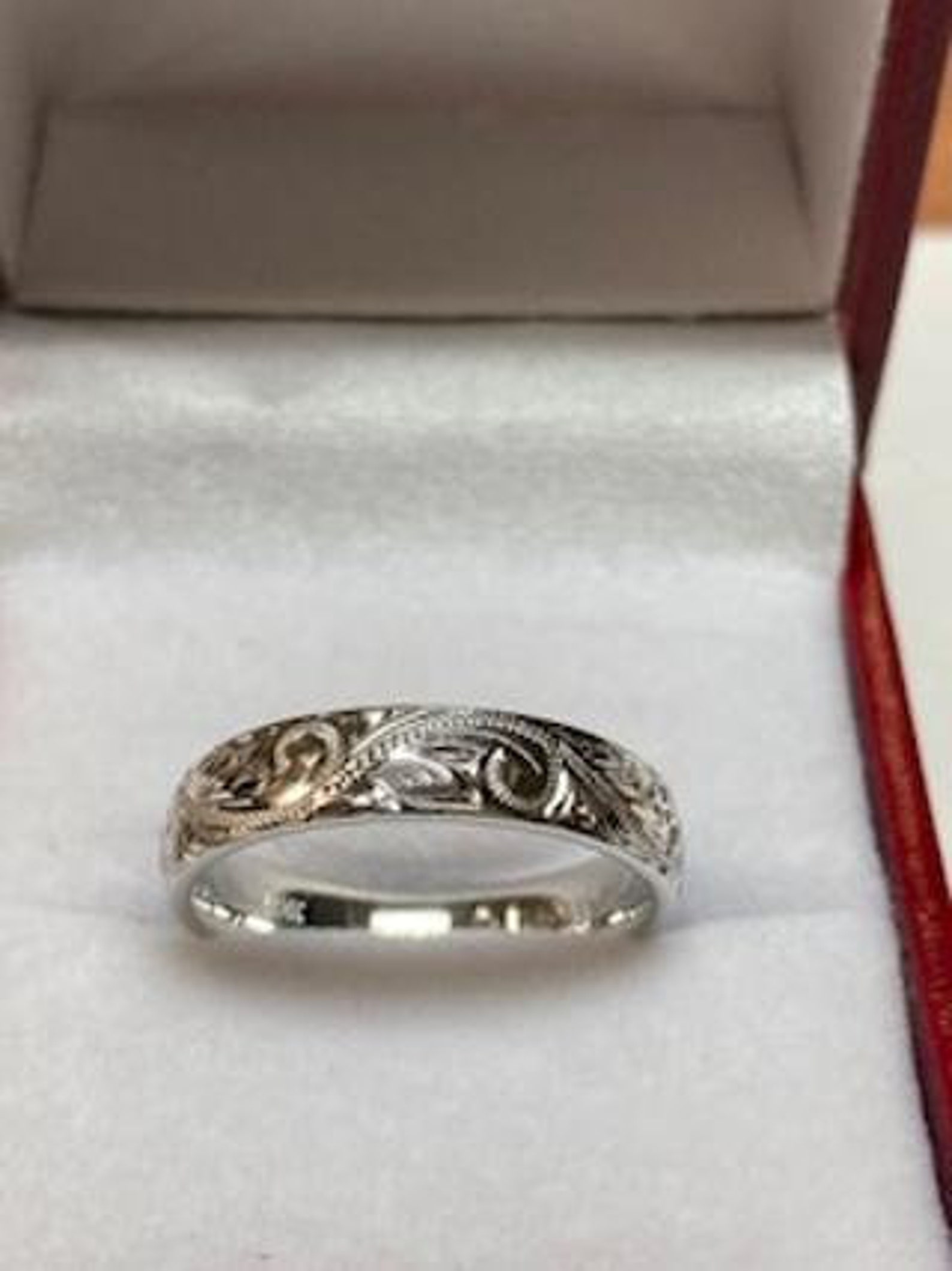 Hand Engraved Wedding Band Hand Engraved Wedding Ring 4mm - Etsy