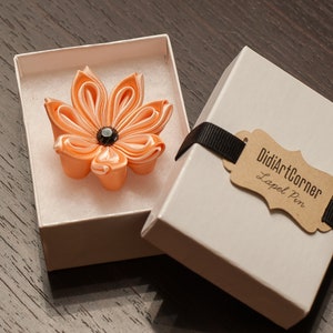 Two Tone Lotus Flower Lapel Pin: Wedding Boutonniere - Etsy