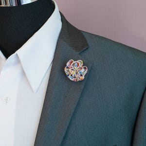 Japan Flower Lapel Pin, Kanzashi Flower Men's Lapel Pin - Etsy