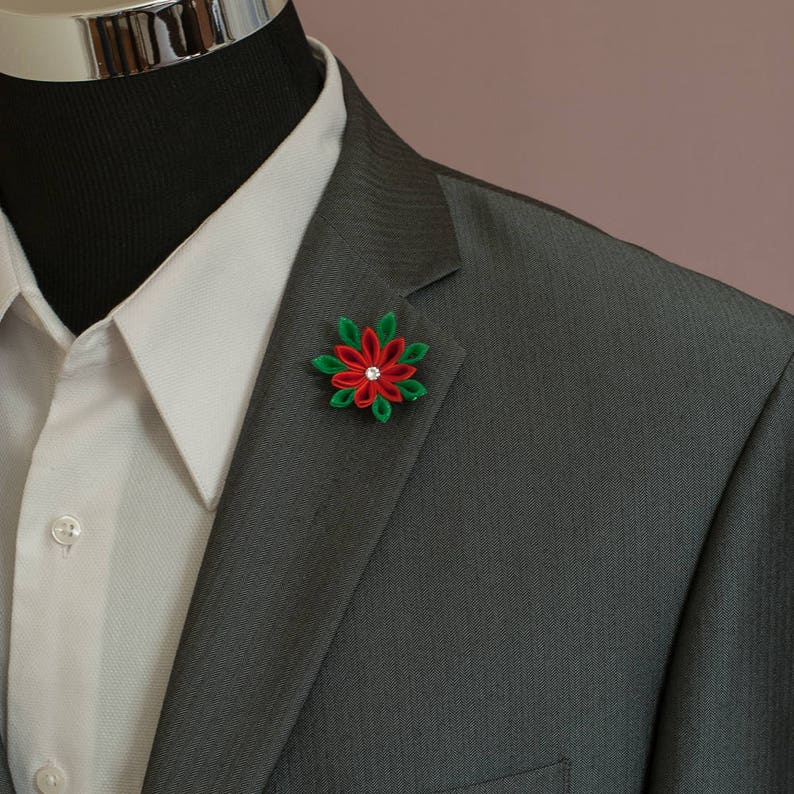 Christmas Lapel Pin Red and Green Poinsettia Kanzashi Flower - Etsy